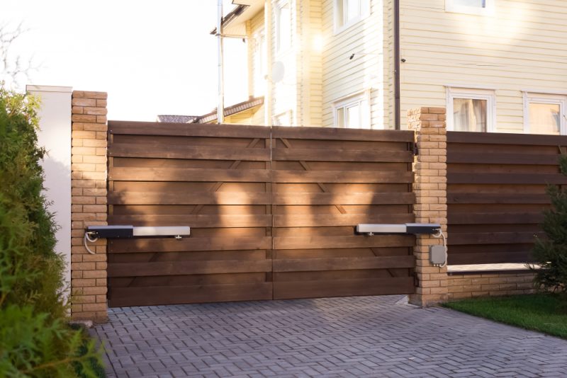 Access Gates and Doors- Gate Installation in Reseda, CA